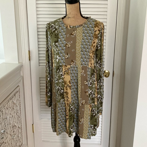 ANDREE BY UNIT | Dresses | Adree By Unit Long Sleeve Dress Large ...